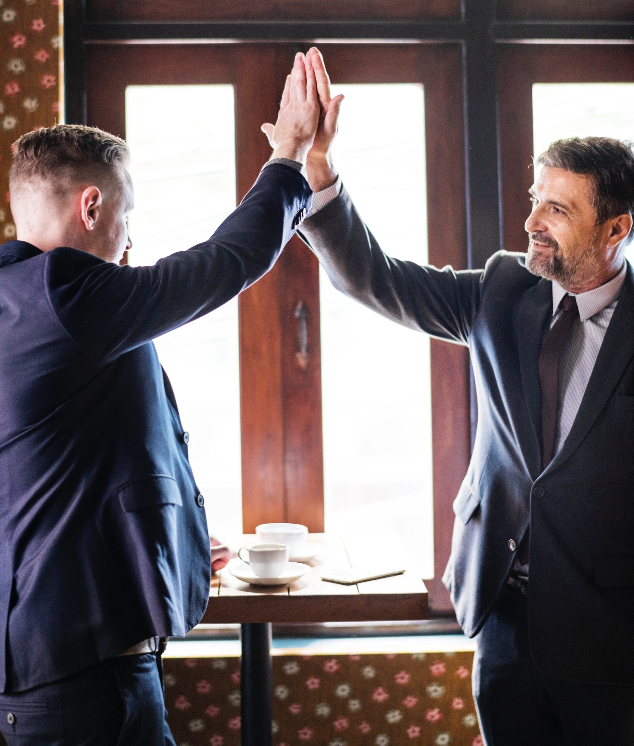 How to Build Strong Relationships With Clients